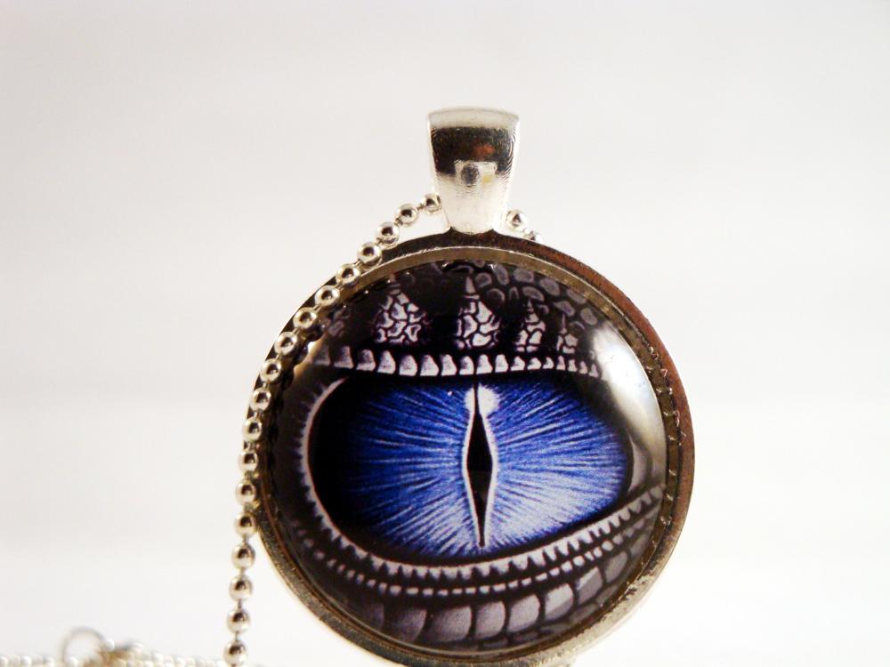 Dragon Eye Pendant Necklace on Luulla
